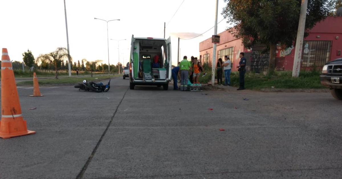 Joven Hospitalizado Tras Protagonizar Un Accidente Con Su Moto